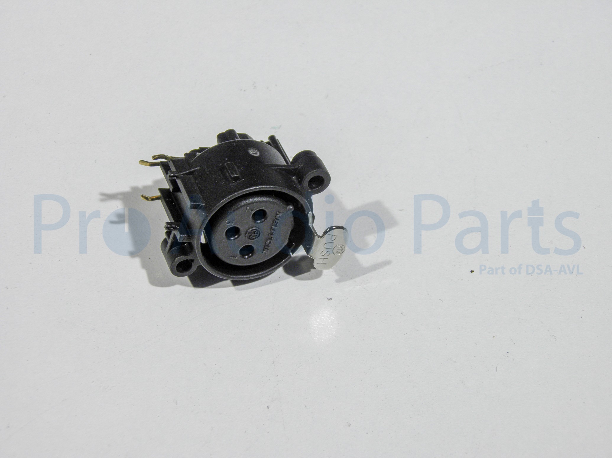 NC3FAH – Neutrik XLR 3p. Chassis Female – Pro Audio Parts